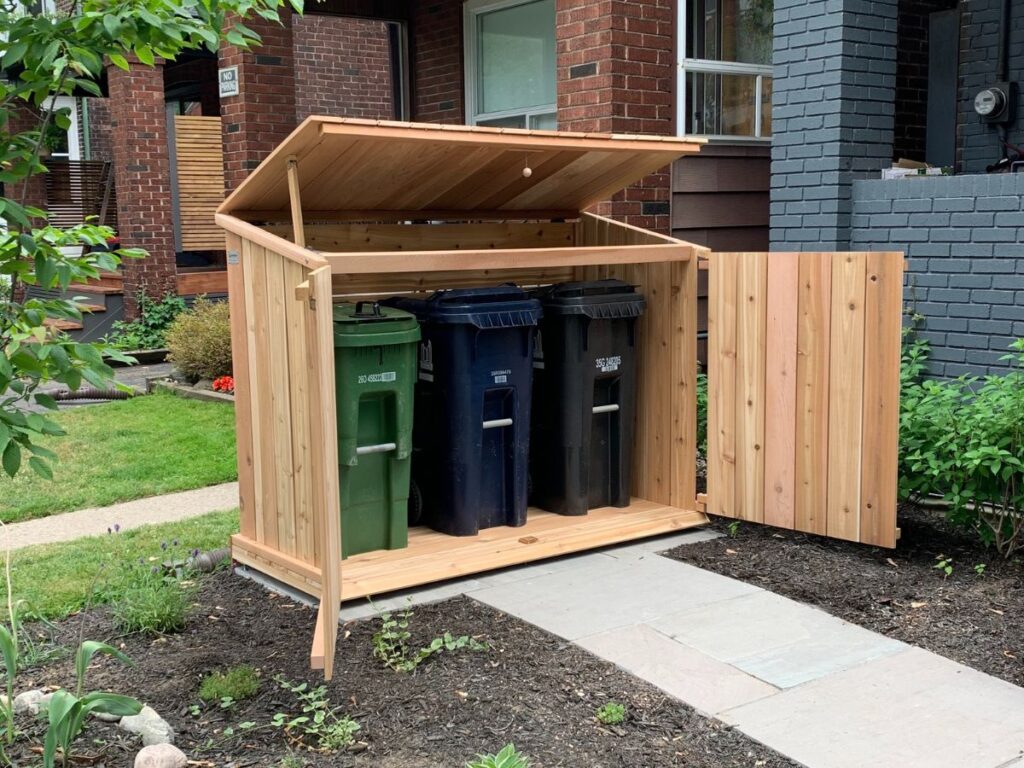 Garbage Storage Cedar Shed Enclosure - Medium B68